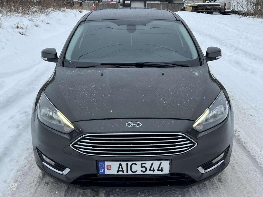 Pelēks Ford Focus 2017 Viļņa, ar dzinēja tilpumu 1.50 L un nobraukumu 295 tūkst. km par 7000 €, foto 6 vietnē AUTOMOTO.COM.LV