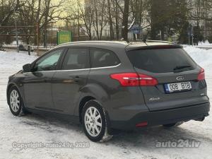 Pelēks Ford Focus 2017 Tallina, ar dzinēja tilpumu 1.50 L un nobraukumu 149 tūkst. km par 8000 €, foto 4 vietnē AUTOMOTO.COM.LV