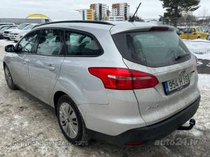Pelēks Ford Focus 2017 Tallina, ar dzinēja tilpumu 2.00 L un nobraukumu 217 tūkst. km par 7000 €, foto 6 vietnē AUTOMOTO.COM.LV