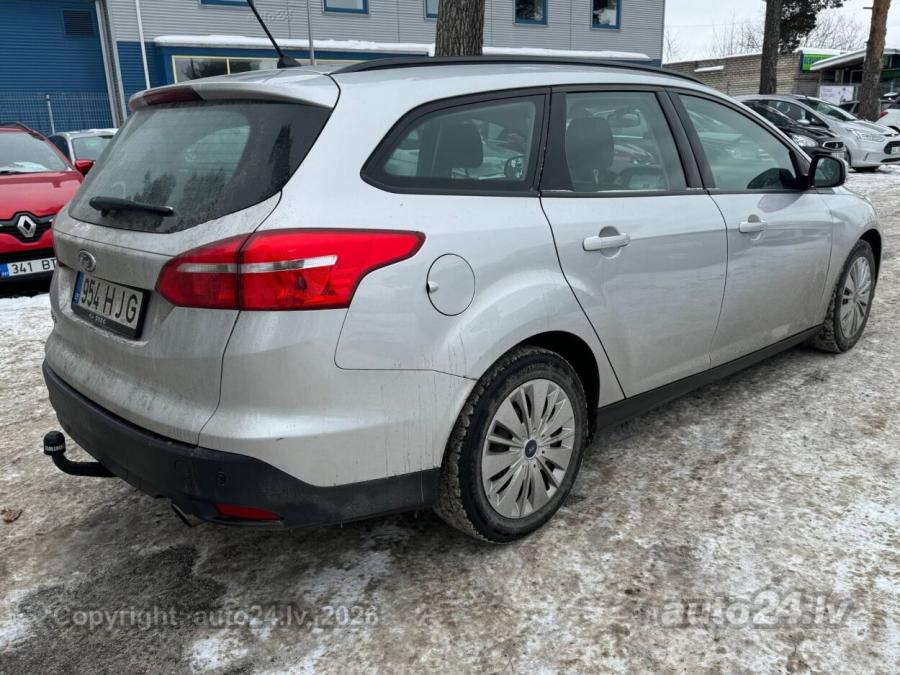 Pelēks Ford Focus 2017 Tallina, ar dzinēja tilpumu 2.00 L un nobraukumu 217 tūkst. km par 7000 €, foto 8 vietnē AUTOMOTO.COM.LV
