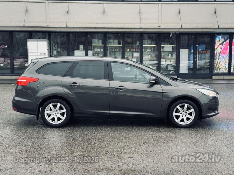Pelēks Ford Focus 2017 Tallina, ar dzinēja tilpumu 1.60 L un nobraukumu 159 tūkst. km par 6490 €, foto 2 vietnē AUTOMOTO.COM.LV