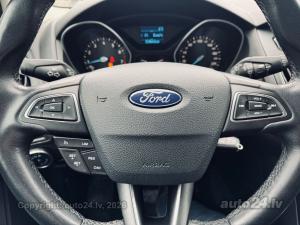 Pelēks Ford Focus 2017 Tallina, ar dzinēja tilpumu 1.60 L un nobraukumu 159 tūkst. km par 6490 €, foto 14 vietnē AUTOMOTO.COM.LV