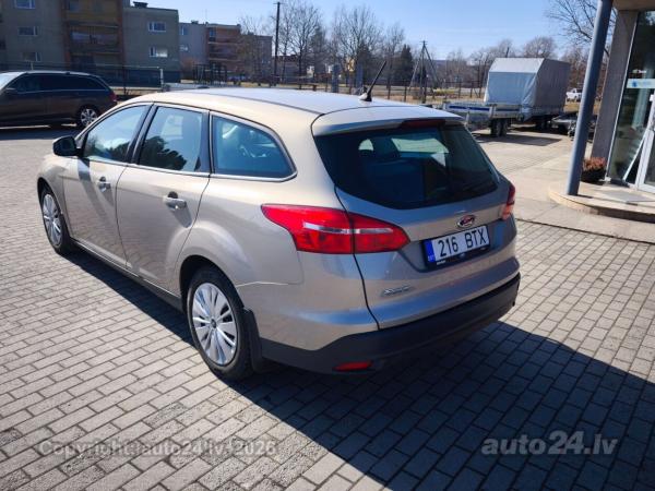 Pelēks Ford Focus 2017 Pērnava, ar dzinēja tilpumu 1.60 L un nobraukumu 126 tūkst. km par 6600 €, foto 7 vietnē AUTOMOTO.COM.LV