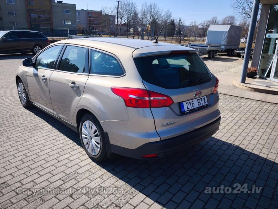 Pelēks Ford Focus 2017 Pērnava, ar dzinēja tilpumu 1.60 L un nobraukumu 126 tūkst. km par 6600 €, foto 7 vietnē AUTOMOTO.COM.LV