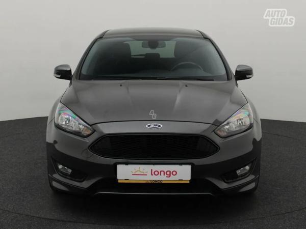 Grey Ford Focus 2017 in Vilnius, with an engine capacity of 1.50 L and mileage of 85 thousand km for 10199 €, photo 3 on AUTOMOTO.COM.LV