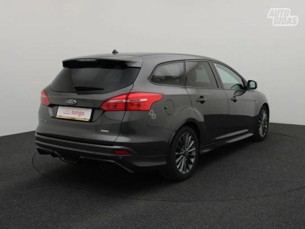 Grey Ford Focus 2017 in Vilnius, with an engine capacity of 1.50 L and mileage of 85 thousand km for 10199 €, photo 8 on AUTOMOTO.COM.LV