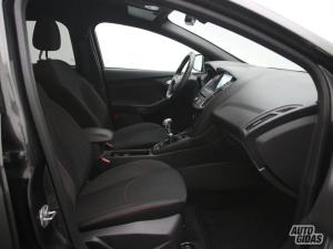 Pelēks Ford Focus 2017 Viļņa, ar dzinēja tilpumu 1.50 L un nobraukumu 85 tūkst. km par 10199 €, foto 14 vietnē AUTOMOTO.COM.LV