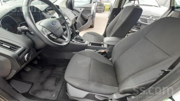 Grey Ford Focus 2017 in Riga, with an engine capacity of 1.50 L and mileage of 257 thousand km for 4750 €, photo 5 on AUTOMOTO.COM.LV