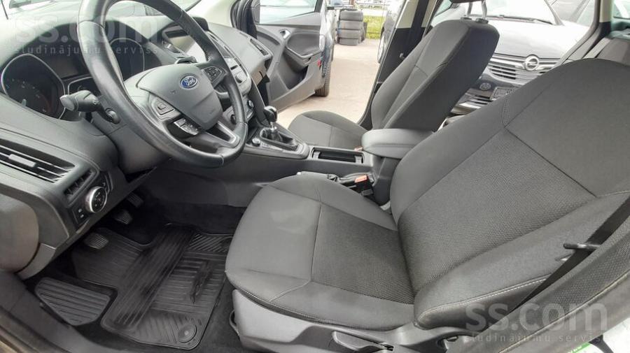Pelēks Ford Focus 2017 Rīga, ar dzinēja tilpumu 1.50 L un nobraukumu 257 tūkst. km par 4750 €, foto 6 vietnē AUTOMOTO.COM.LV