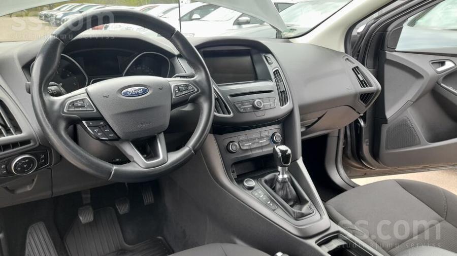 Pelēks Ford Focus 2017 Rīga, ar dzinēja tilpumu 1.50 L un nobraukumu 257 tūkst. km par 4750 €, foto 10 vietnē AUTOMOTO.COM.LV