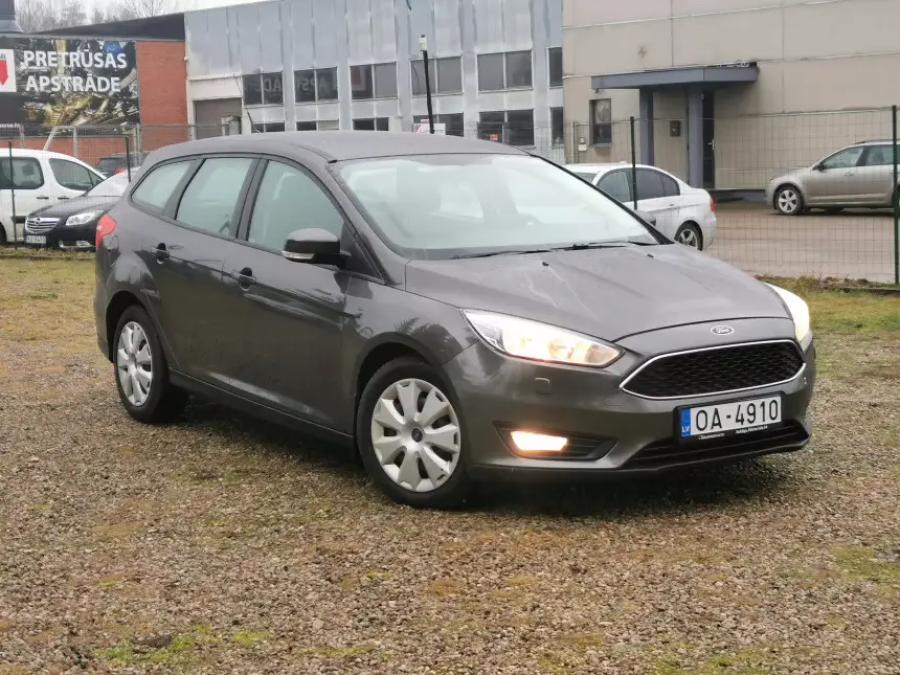Pelēks Ford Focus 2017 Kuldīga, ar dzinēja tilpumu 1.50 L un nobraukumu 180 tūkst. km par 6800 €, foto 4 vietnē AUTOMOTO.COM.LV
