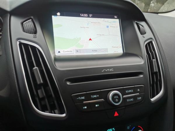 Grey Ford Focus 2017 in Riga, with an engine capacity of 1.50 L and mileage of 180 thousand km for 6800 €, photo 9 on AUTOMOTO.COM.LV