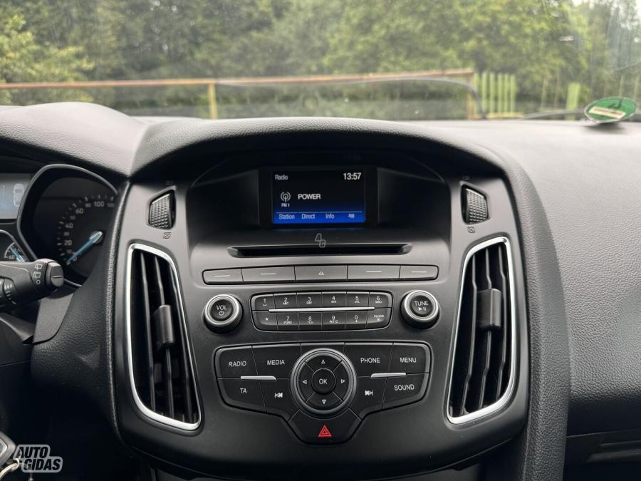 Grey Ford Focus 2017 in Vilnius, with an engine capacity of 1.00 L and mileage of 80 thousand km for 5900 €, photo 6 on AUTOMOTO.COM.LV