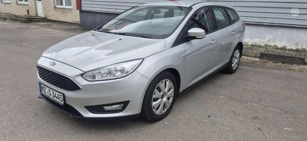 Pelēks Ford Focus 2017 Kupiškis, ar dzinēja tilpumu 1.00 L un nobraukumu 164 tūkst. km par 3900 €, foto 1 vietnē AUTOMOTO.COM.LV