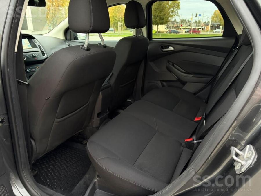 Pelēks Ford Focus 2017 Rīga, ar dzinēja tilpumu 1.50 L un nobraukumu 0 tūkst. km par 5490 €, foto 9 vietnē AUTOMOTO.COM.LV