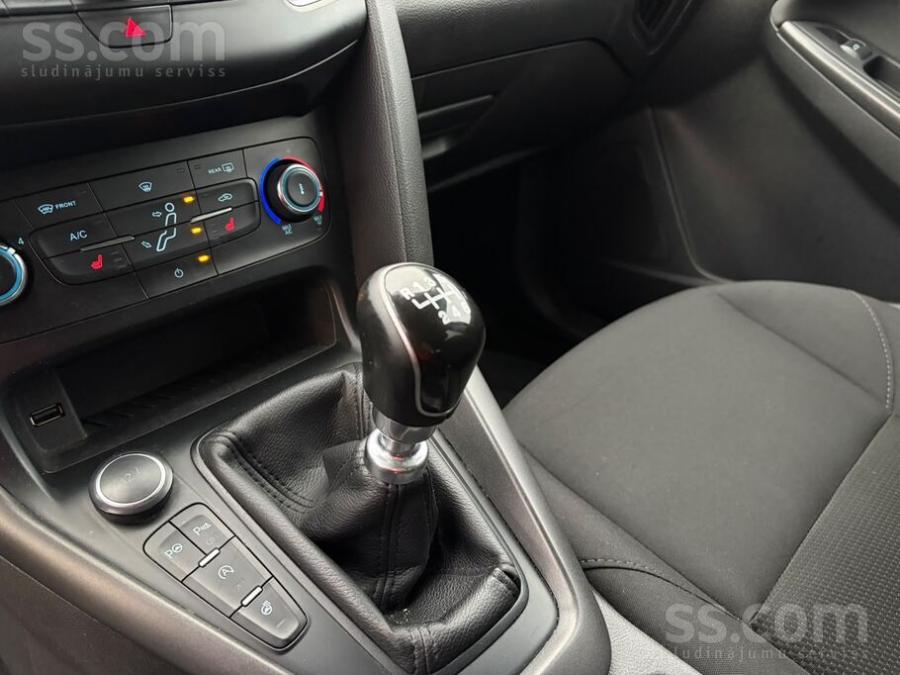 Pelēks Ford Focus 2017 Rīga, ar dzinēja tilpumu 1.50 L un nobraukumu 0 tūkst. km par 5490 €, foto 12 vietnē AUTOMOTO.COM.LV