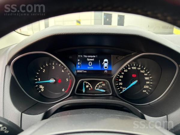 Grey Ford Focus 2017 in Riga, with an engine capacity of 1.50 L and mileage of 0 thousand km for 5490 €, photo 11 on AUTOMOTO.COM.LV
