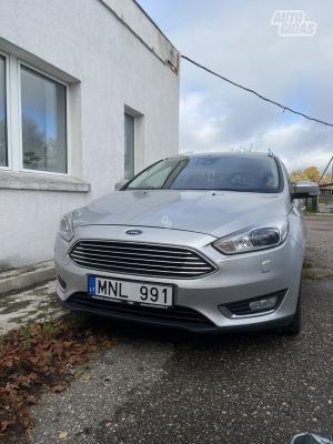 Grey Ford Focus 2017 in Marijampole, with an engine capacity of 1.60 L and mileage of 211 thousand km for 6000 €, photo 4 on AUTOMOTO.COM.LV