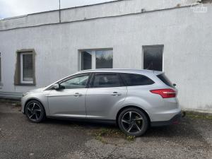Grey Ford Focus 2017 in Marijampole, with an engine capacity of 1.60 L and mileage of 211 thousand km for 6000 €, photo 5 on AUTOMOTO.COM.LV