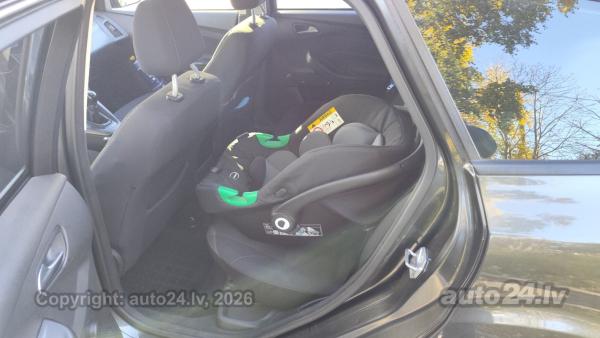 Pelēks Ford Focus 2017 Tallina, ar dzinēja tilpumu 1.60 L un nobraukumu 162 tūkst. km par 6700 €, foto 11 vietnē AUTOMOTO.COM.LV
