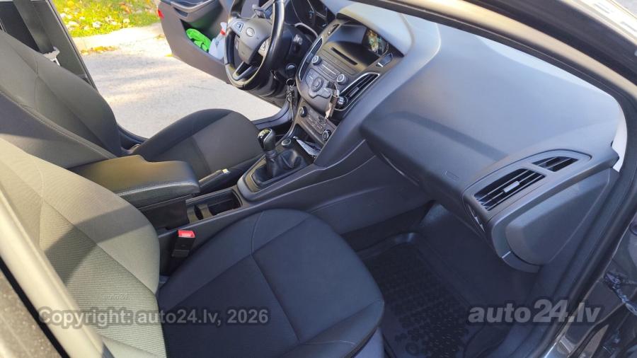 Grey Ford Focus 2017 in Tallinn, with an engine capacity of 1.60 L and mileage of 162 thousand km for 6700 €, photo 14 on AUTOMOTO.COM.LV