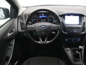 Grey Ford Focus 2018 in Vilnius, with an engine capacity of 1.50 L and mileage of 181 thousand km for 8099 €, photo 17 on AUTOMOTO.COM.LV
