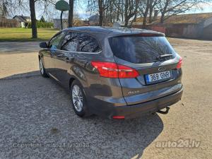 Pelēks Ford Focus 2018 Tartu, ar dzinēja tilpumu 1.00 L un nobraukumu 191 tūkst. km par 7900 €, foto 5 vietnē AUTOMOTO.COM.LV