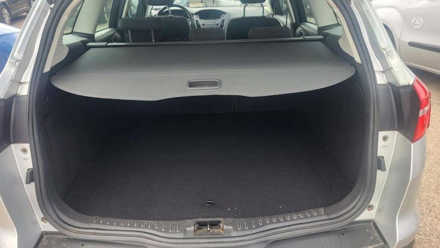 Grey Ford Focus 2018 in Siauliai, with an engine capacity of 1.50 L and mileage of 157 thousand km for 4650 €, photo 20 on AUTOMOTO.COM.LV