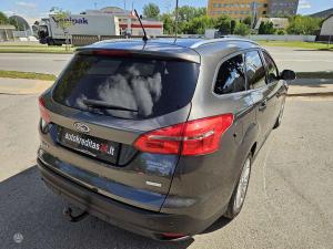 Pelēks Ford Focus 2018 Šauļi, ar dzinēja tilpumu 1.00 L un nobraukumu 142 tūkst. km par 5450 €, foto 5 vietnē AUTOMOTO.COM.LV