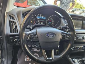 Pelēks Ford Focus 2018 Šauļi, ar dzinēja tilpumu 1.00 L un nobraukumu 142 tūkst. km par 5450 €, foto 19 vietnē AUTOMOTO.COM.LV