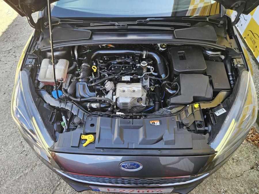 Pelēks Ford Focus 2018 Šauļi, ar dzinēja tilpumu 1.00 L un nobraukumu 142 tūkst. km par 5450 €, foto 22 vietnē AUTOMOTO.COM.LV