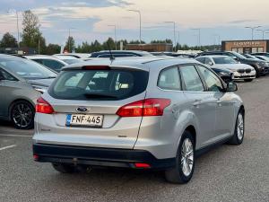 Pelēks Ford Focus 2018 Viļņa, ar dzinēja tilpumu 1.00 L un nobraukumu 126 tūkst. km par 4200 €, foto 6 vietnē AUTOMOTO.COM.LV