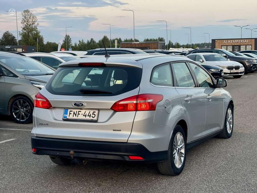 Pelēks Ford Focus 2018 Viļņa, ar dzinēja tilpumu 1.00 L un nobraukumu 126 tūkst. km par 4200 €, foto 6 vietnē AUTOMOTO.COM.LV
