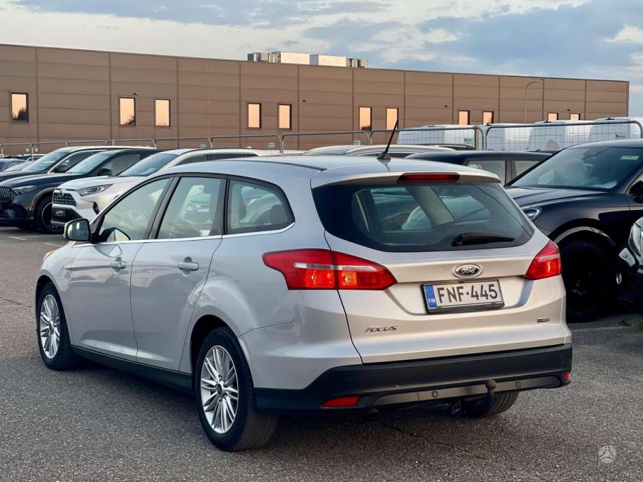 Pelēks Ford Focus 2018 Viļņa, ar dzinēja tilpumu 1.00 L un nobraukumu 126 tūkst. km par 4200 €, foto 8 vietnē AUTOMOTO.COM.LV