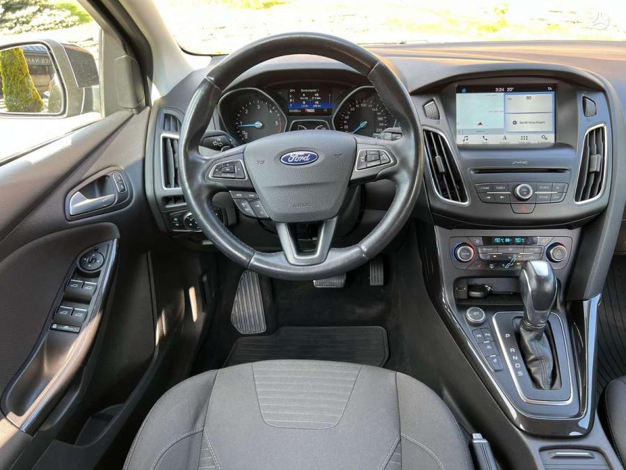 Grey Ford Focus 2018 in Kedainiai, with an engine capacity of 2.00 L and mileage of 304 thousand km for 5700 €, photo 32 on AUTOMOTO.COM.LV