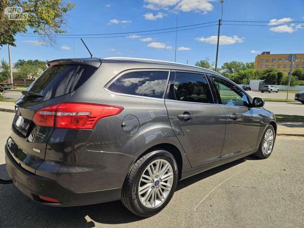 Grey Ford Focus 2018 in Siauliai, with an engine capacity of 1.00 L and mileage of 142 thousand km for 5450 €, photo 6 on AUTOMOTO.COM.LV