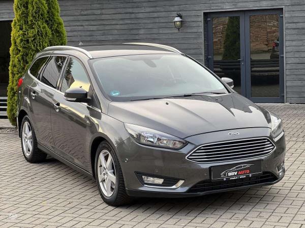 Ford Focus 2018 Kėdainiai vietnē Pelēks Ford Focus 2018 Kėdainiai, ar dzinēja tilpumu 2.00 L un nobraukumu 305 tūkst. km par 5650 €, foto 5 vietnē AUTOMOTO.COM.LV