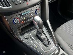 Pelēks Ford Focus 2018 Kėdainiai, ar dzinēja tilpumu 2.00 L un nobraukumu 305 tūkst. km par 5650 €, foto 38 vietnē AUTOMOTO.COM.LV