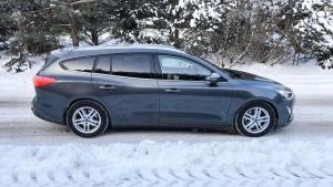 Grey Ford Focus 2019 in Vilnius, with an engine capacity of 2.00 L and mileage of 227 thousand km for 8850 €, photo 9 on AUTOMOTO.COM.LV