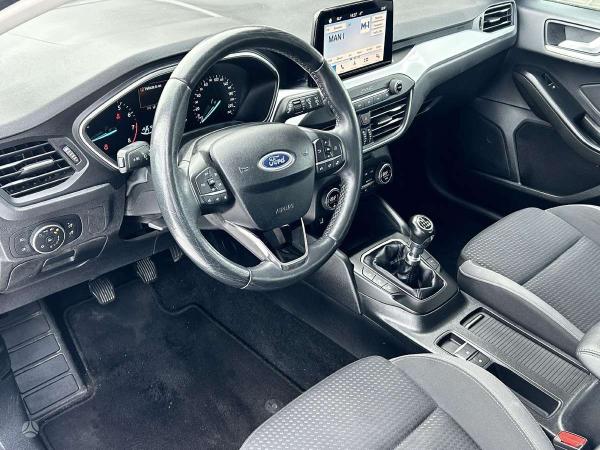 Grey Ford Focus 2019 in Kretinga, with an engine capacity of 1.00 L and mileage of 70 thousand km for 7950 €, photo 11 on AUTOMOTO.COM.LV