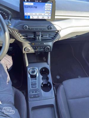 Grey Ford Focus 2019 in Vilnius, with an engine capacity of 1.50 L and mileage of 138 thousand km for 10900 €, photo 15 on AUTOMOTO.COM.LV