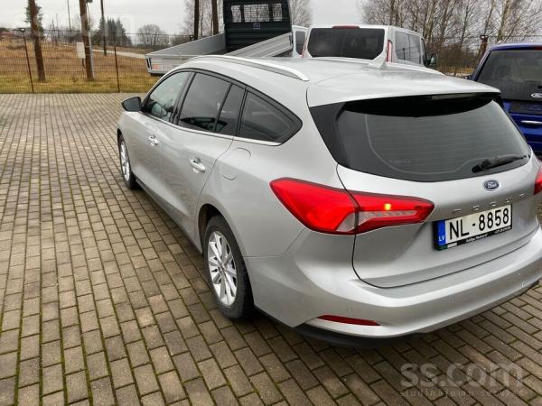 Pelēks Ford Focus 2019 Kuldīga, ar dzinēja tilpumu 1.50 L un nobraukumu 182 tūkst. km par 6900 €, foto 4 vietnē AUTOMOTO.COM.LV