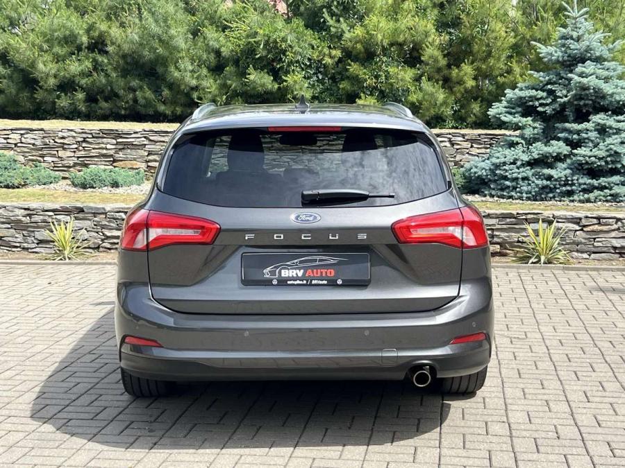 Grey Ford Focus 2019 in Kedainiai, with an engine capacity of 1.50 L and mileage of 240 thousand km for 7650 €, photo 9 on AUTOMOTO.COM.LV