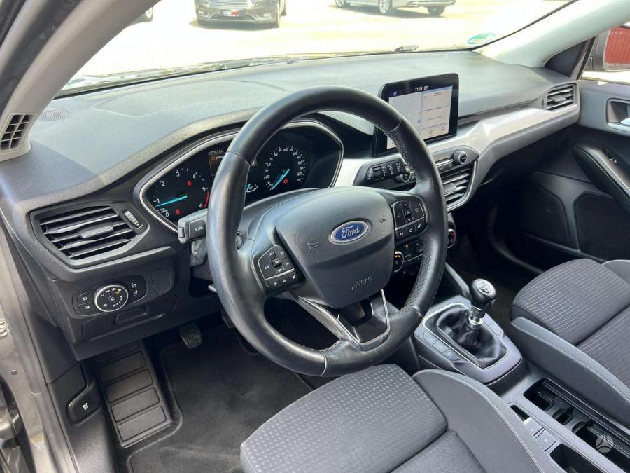 Grey Ford Focus 2019 in Kedainiai, with an engine capacity of 1.50 L and mileage of 240 thousand km for 7650 €, photo 22 on AUTOMOTO.COM.LV