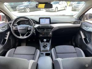 Grey Ford Focus 2019 in Kedainiai, with an engine capacity of 1.50 L and mileage of 240 thousand km for 7650 €, photo 28 on AUTOMOTO.COM.LV