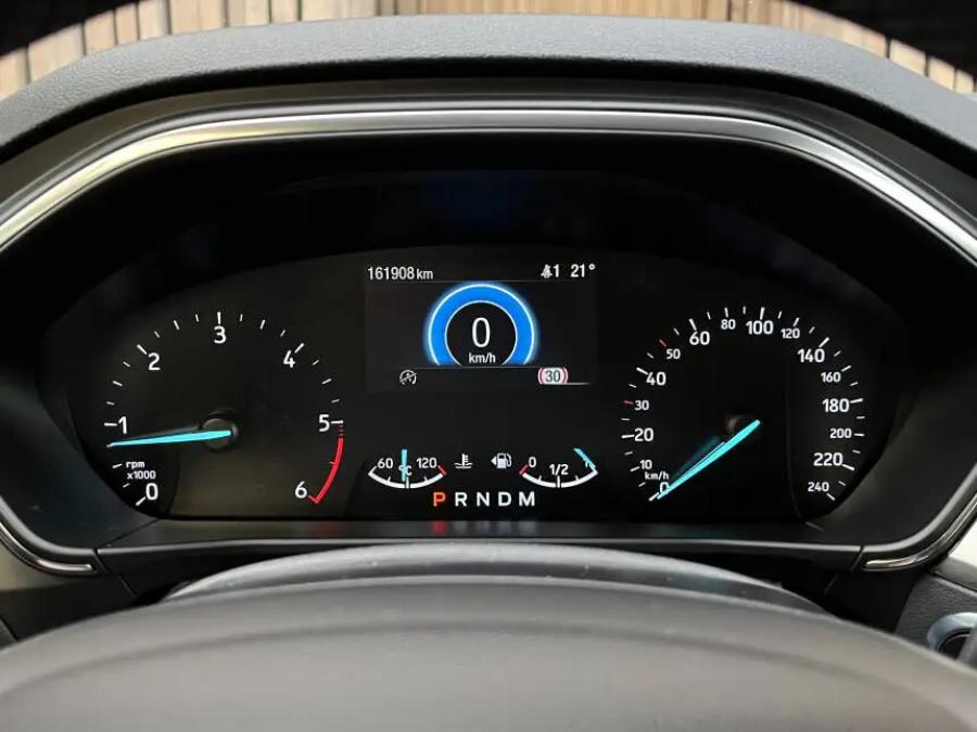 Pelēks Ford Focus 2019 Rīga, ar dzinēja tilpumu 1.50 L un nobraukumu 162 tūkst. km par 9995 €, foto 13 vietnē AUTOMOTO.COM.LV
