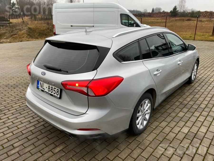 Pelēks Ford Focus 2019 Kuldīga, ar dzinēja tilpumu 1.50 L un nobraukumu 182 tūkst. km par 6900 €, foto 4 vietnē AUTOMOTO.COM.LV