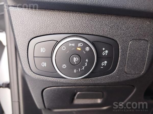 Grey Ford Focus 2019 in Riga, with an engine capacity of 1.50 L and mileage of 104 thousand km for 7900 €, photo 8 on AUTOMOTO.COM.LV
