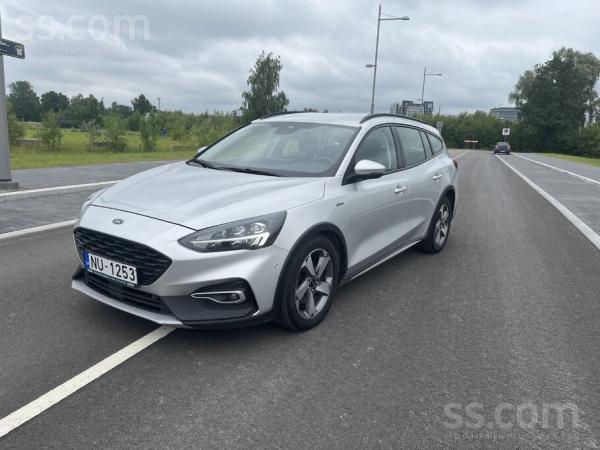Pelēks Ford Focus 2019 Rīga, ar dzinēja tilpumu 2.00 L un nobraukumu 195 tūkst. km par 9500 €, foto 1 vietnē AUTOMOTO.COM.LV