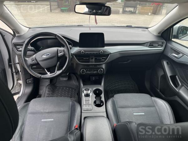 Pelēks Ford Focus 2019 Rīga, ar dzinēja tilpumu 2.00 L un nobraukumu 195 tūkst. km par 9500 €, foto 9 vietnē AUTOMOTO.COM.LV